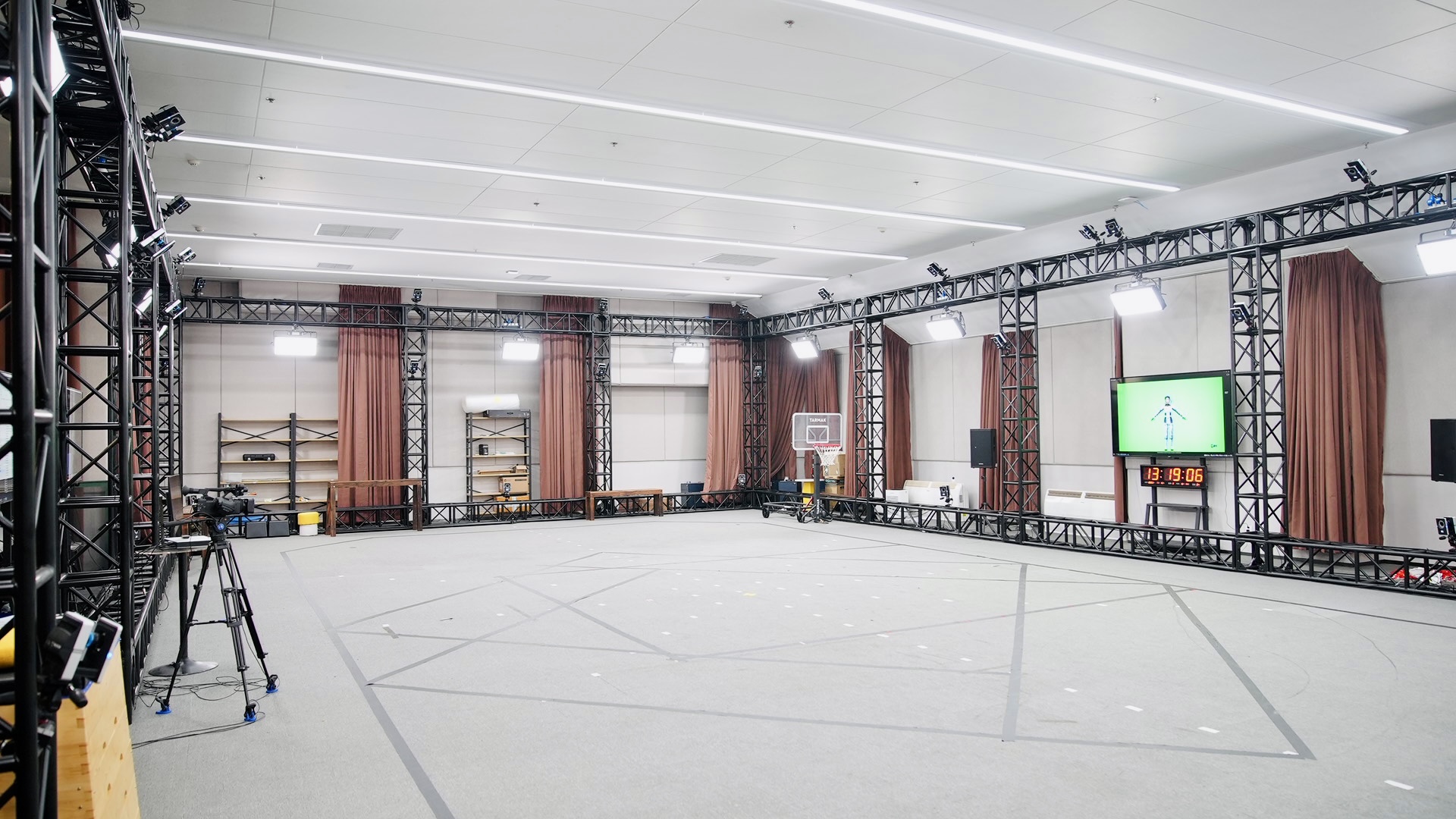MOTION CAPTURE LAB MOTION CAPTURE LAB